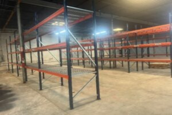 5 Reasons To Buy Used Pallet Racks - North Carolina | Pallet Rack World